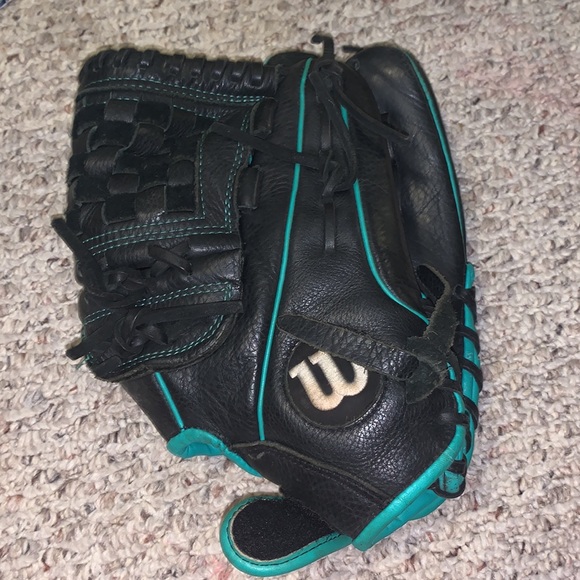 Wilson | Other | Wilson Softball Glove | Poshmark